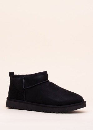 UGG poolsaapad Classic Ultra Mini | WEEKEND