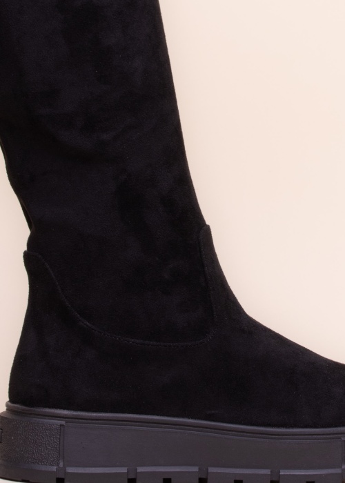 Caprice saapad, Must | WEEKEND