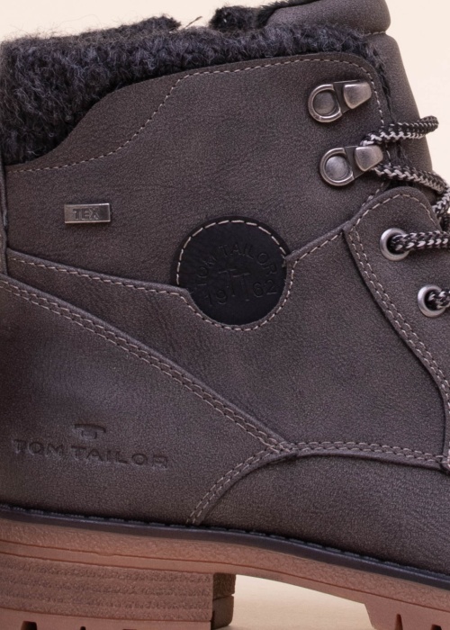 Tom Tailor poolsaapad, Hall | WEEKEND