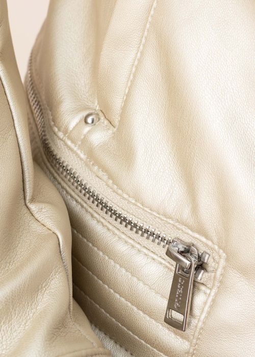 Guess tagi | Weekend.ee