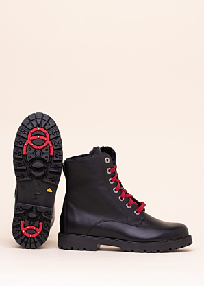 Aaltonen jäänaeltega saapad, Must | WEEKEND